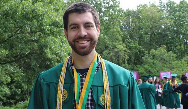 Beemer is honored graduate | Bainbridge Island Review