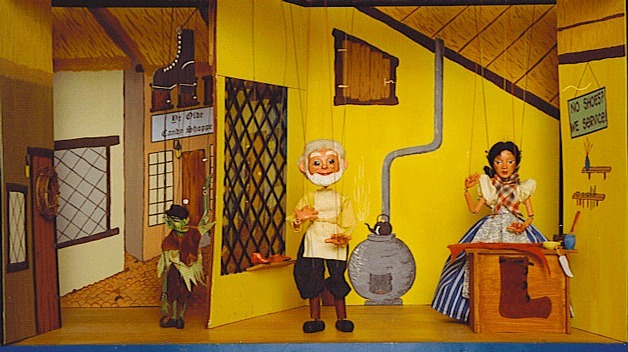 Free puppet show at the Bainbridge Public Library | Bainbridge Island ...