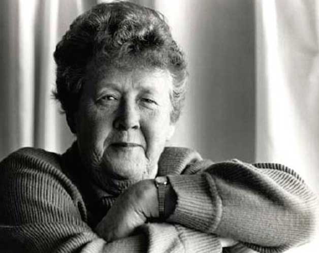 WOMEN OF ACHIEVEMENT: Former newspaper woman honored by YWCA ...