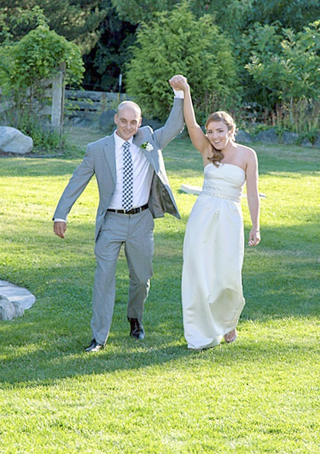 Bainbridge Island couple ties the knot | Bainbridge Island Review