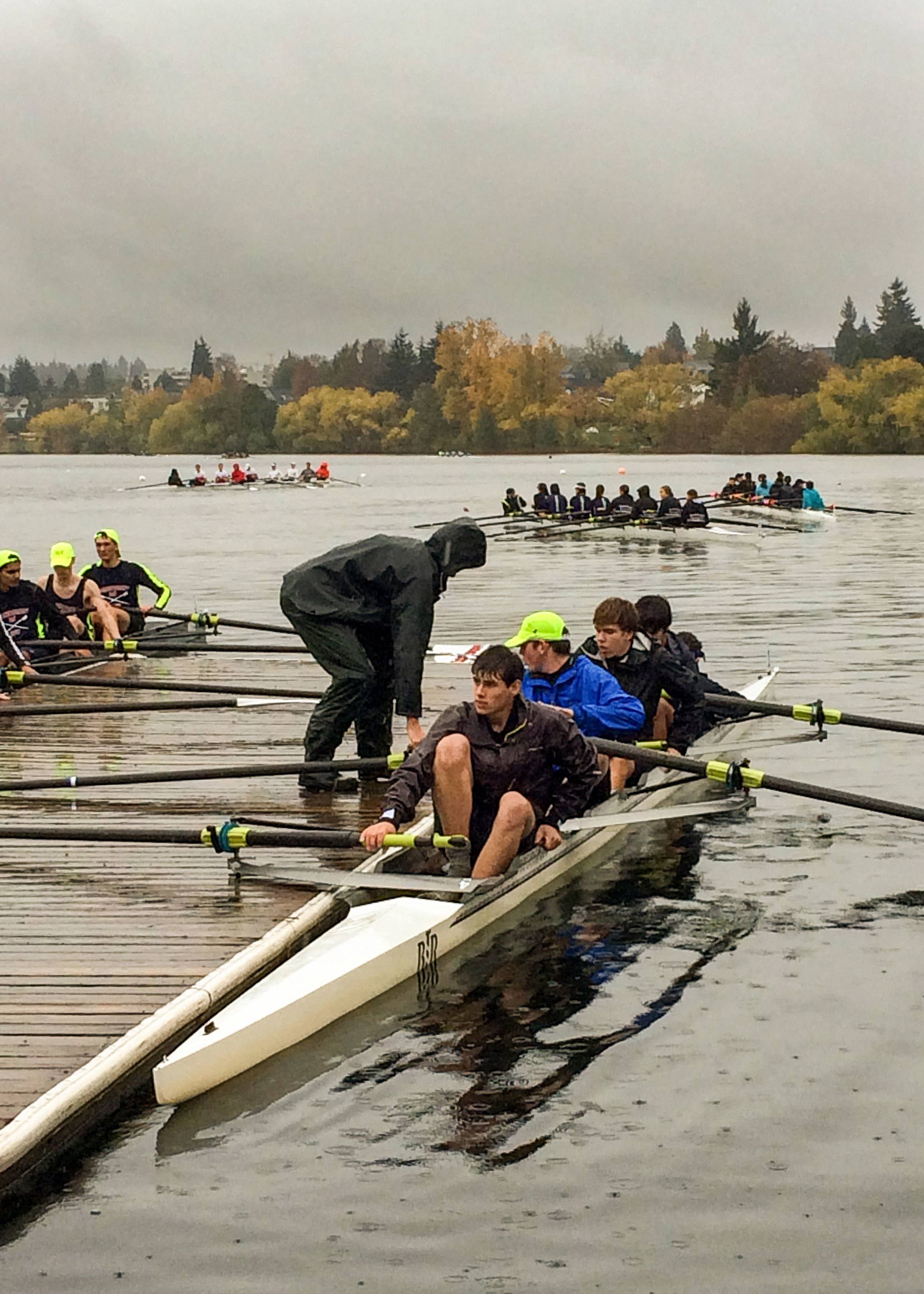 Bainbridge rowers prevail at Head of the Lake and Frostbite Regattas ...