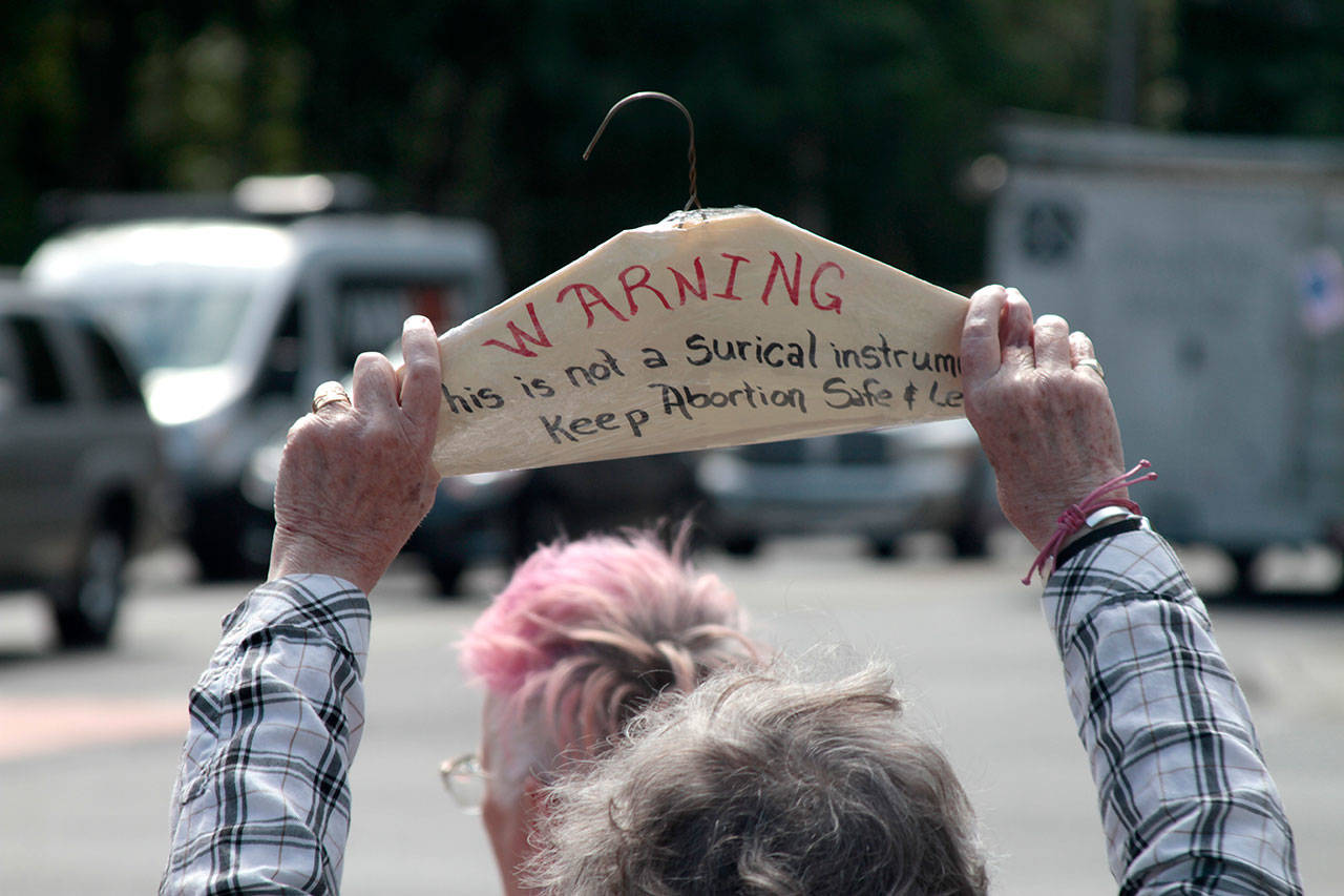 Pro-choice rally takes to Winslow waypoint protesting radical abortion ...