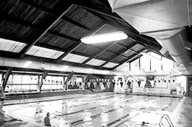 BI pool needs extreme makeover | Bainbridge Island Review