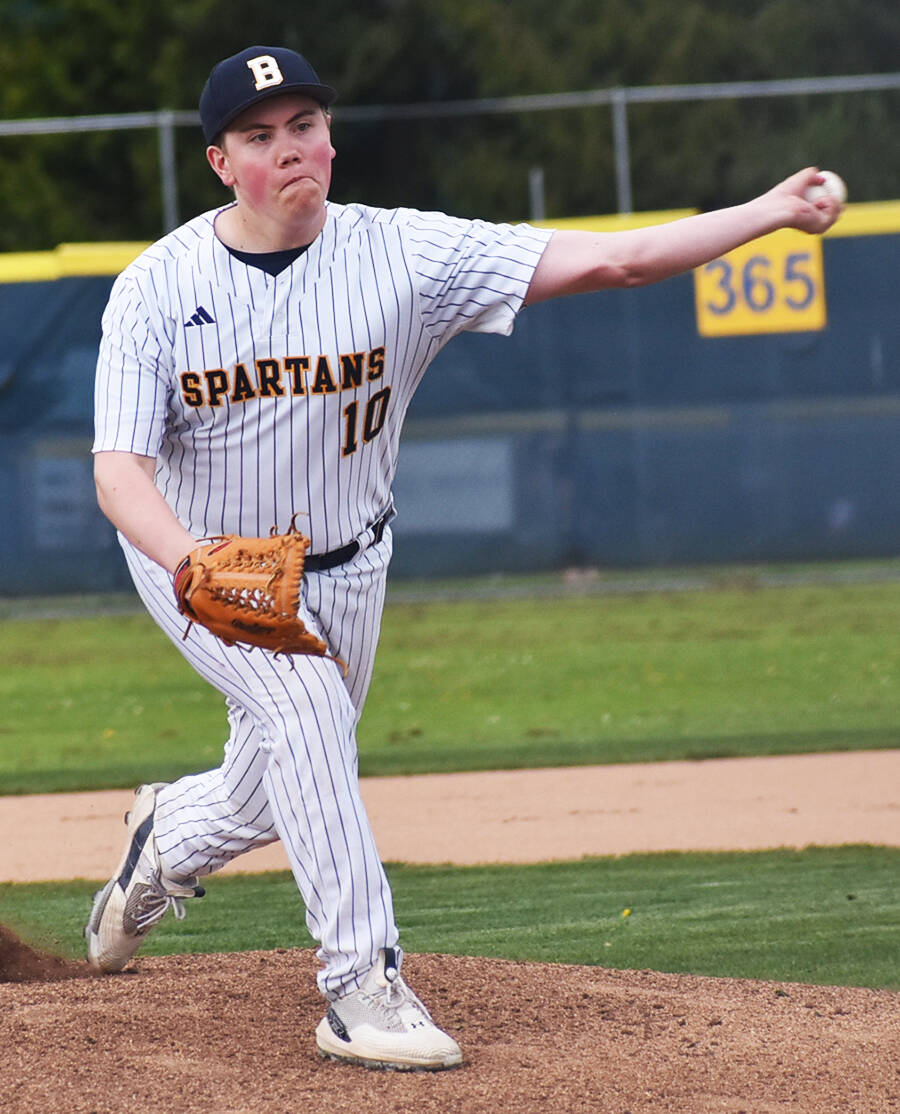Spartans late push leads to mercy rule | Bainbridge Island Review