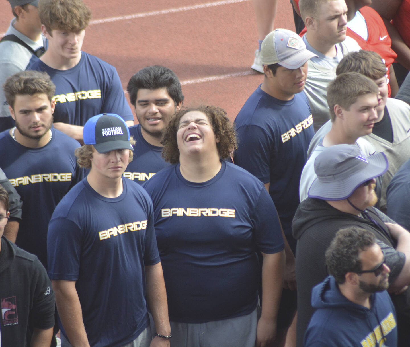 BHS linemen enjoy football camp | Bainbridge Island Review