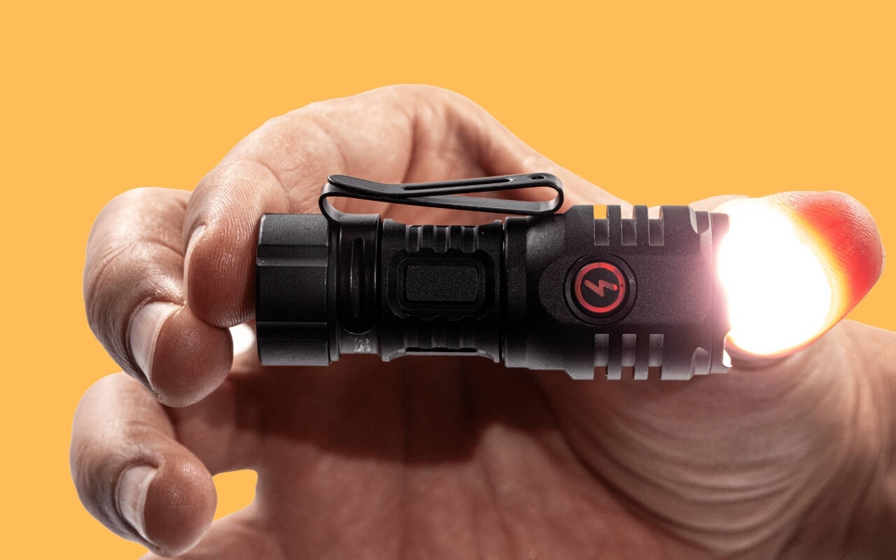 Bullet Light Tactical Flashlight: Reviewing How To Get This 1,000 Lumen ...