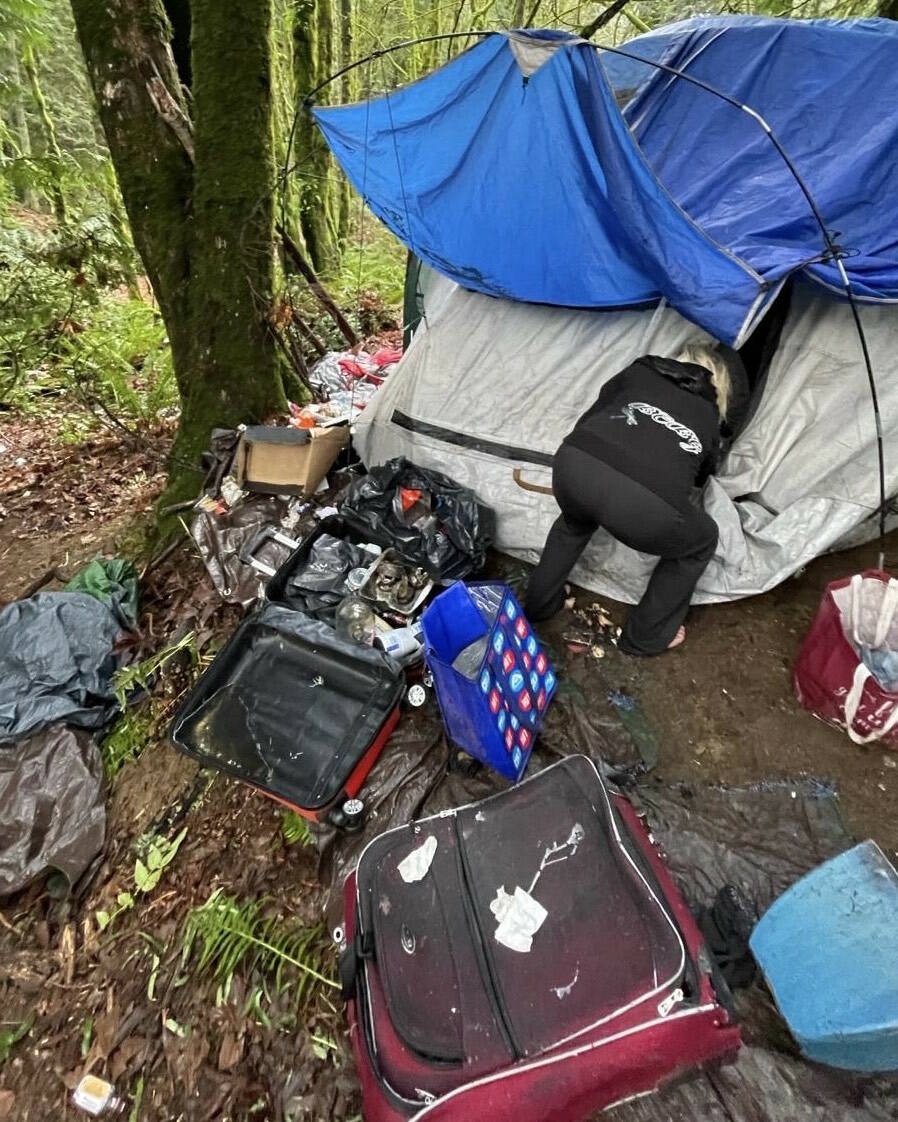 HEART team’s hands-on-approach transforms homeless crisis | Bainbridge ...